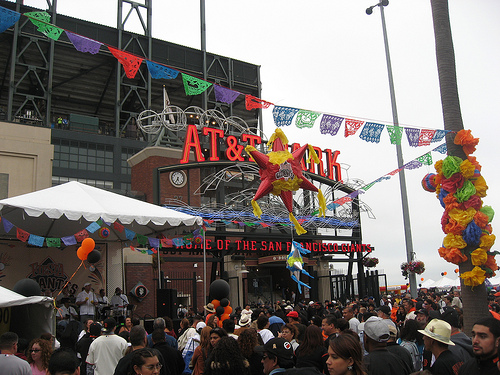 Los San Francisco Giants hicieron honor a la herencia hispana del área ...