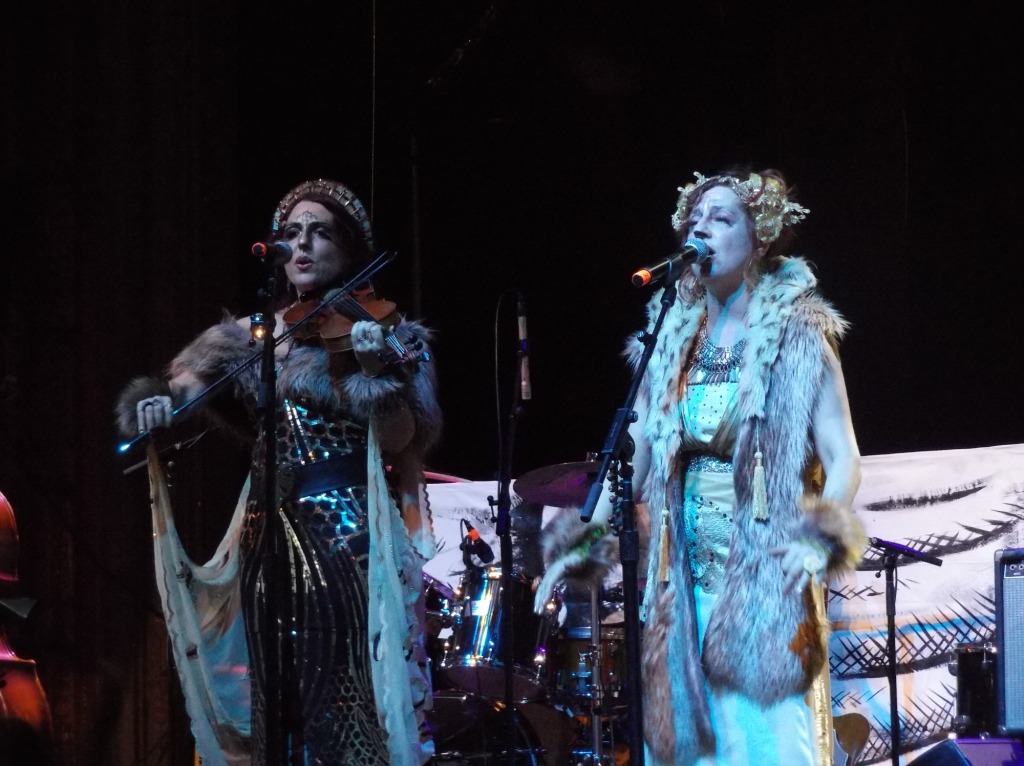 El Edwardian Ball celebró su 20vo aniversario con un lleno total en el ...