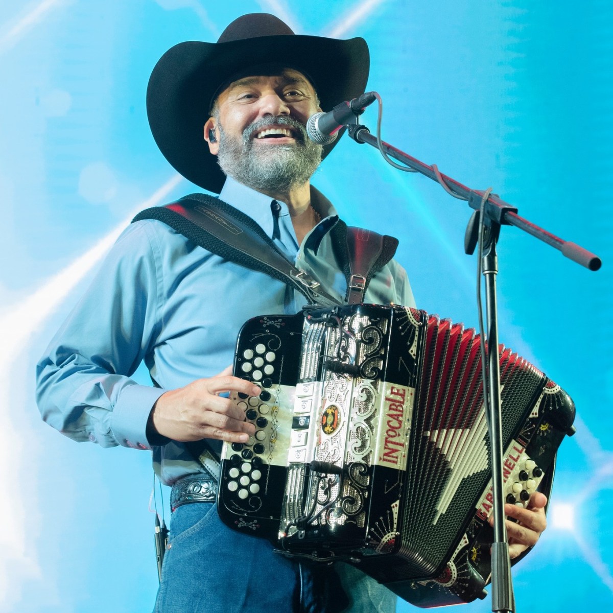 GRUPO INTOCABLE traerá su Gira 30 Aniversario a El Paso County Coliseum ...
